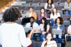 100 Speech Topics For College Students - PresentationSkills.me